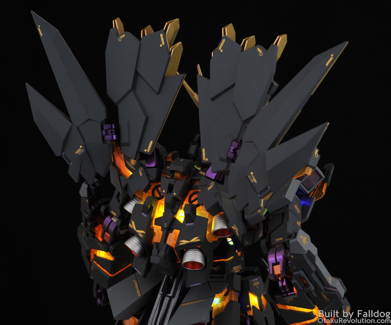 PG Banshee Gundam – Complete – OtakuRevolution