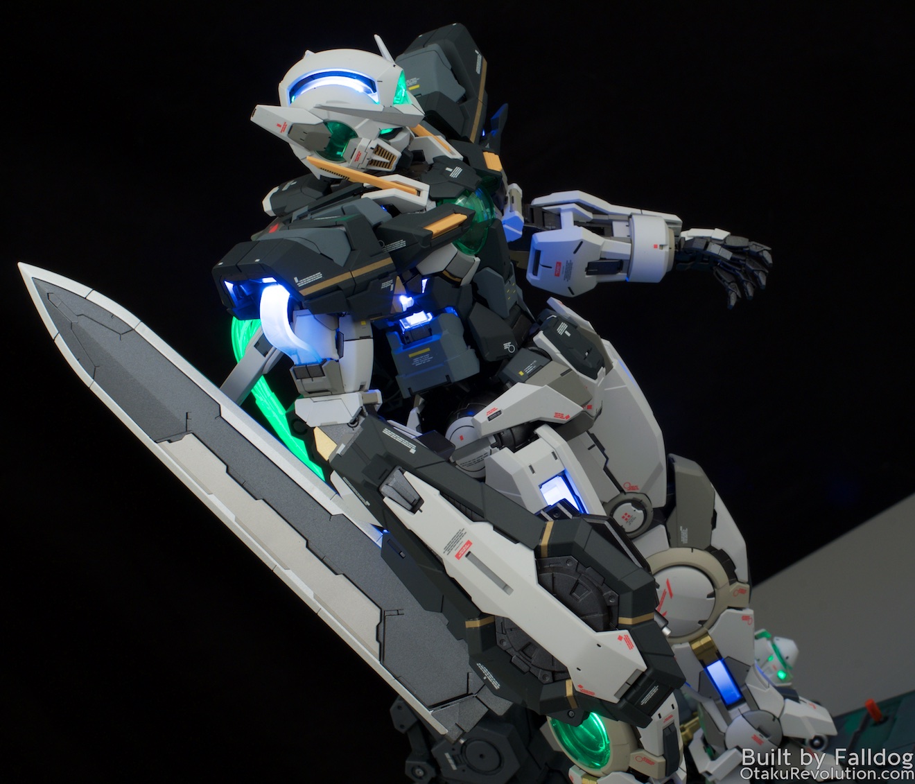 PG Exia – Completed Hanger Build – OtakuRevolution