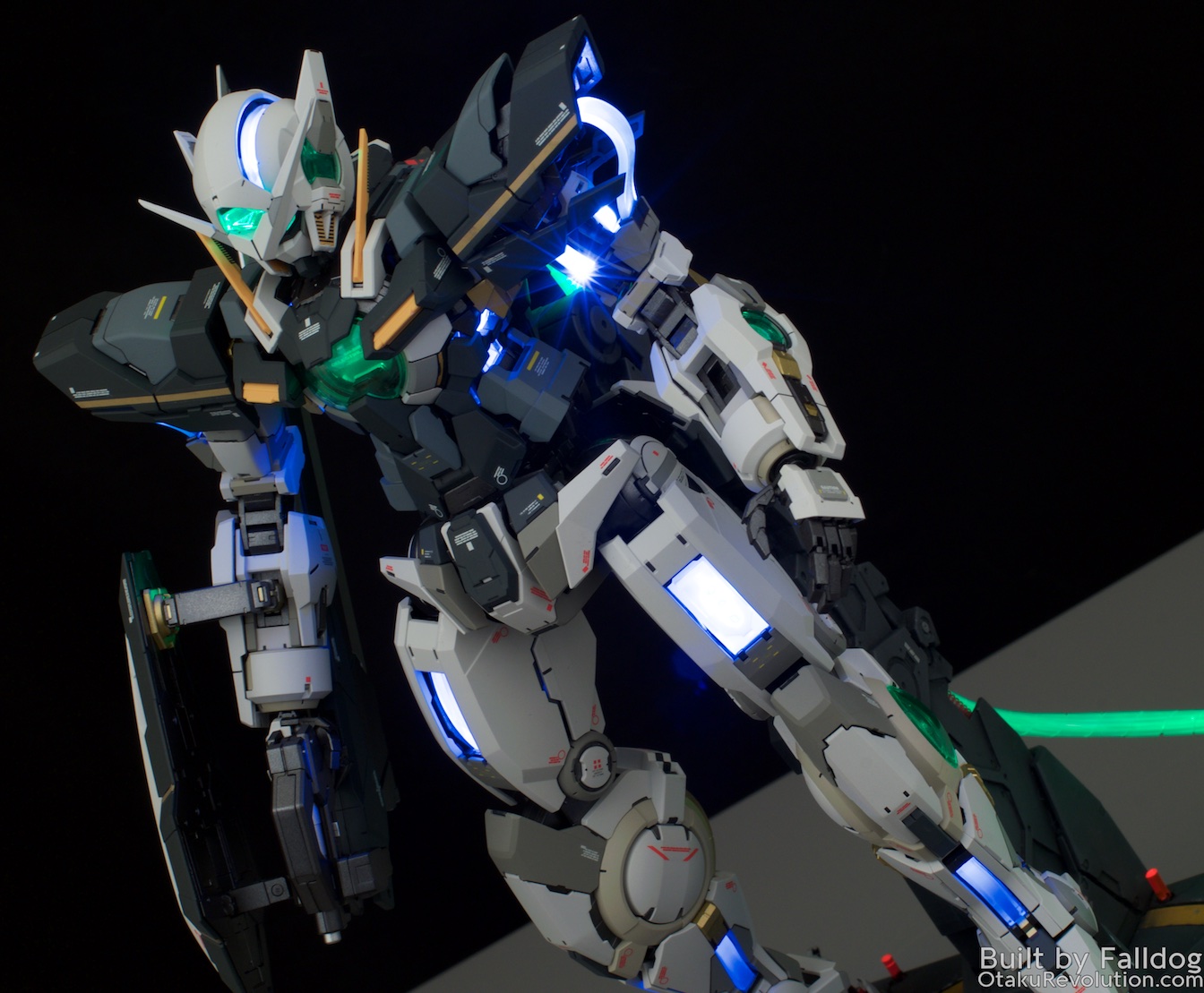PG Exia – Completed Hanger Build – OtakuRevolution